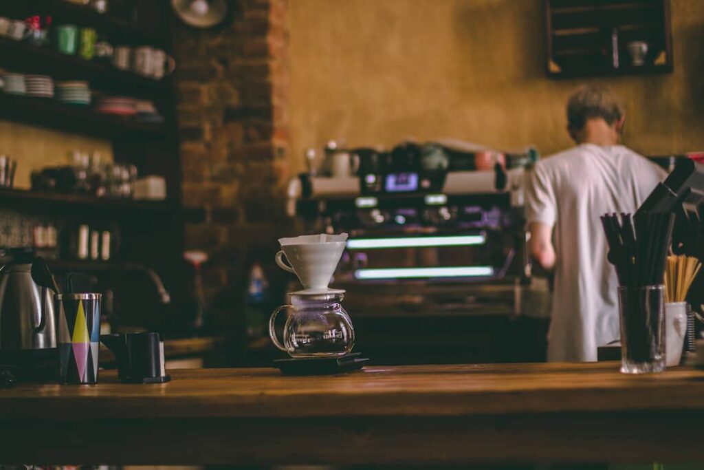 Cómo montar una cafetería: Requisitos y costes aproximados